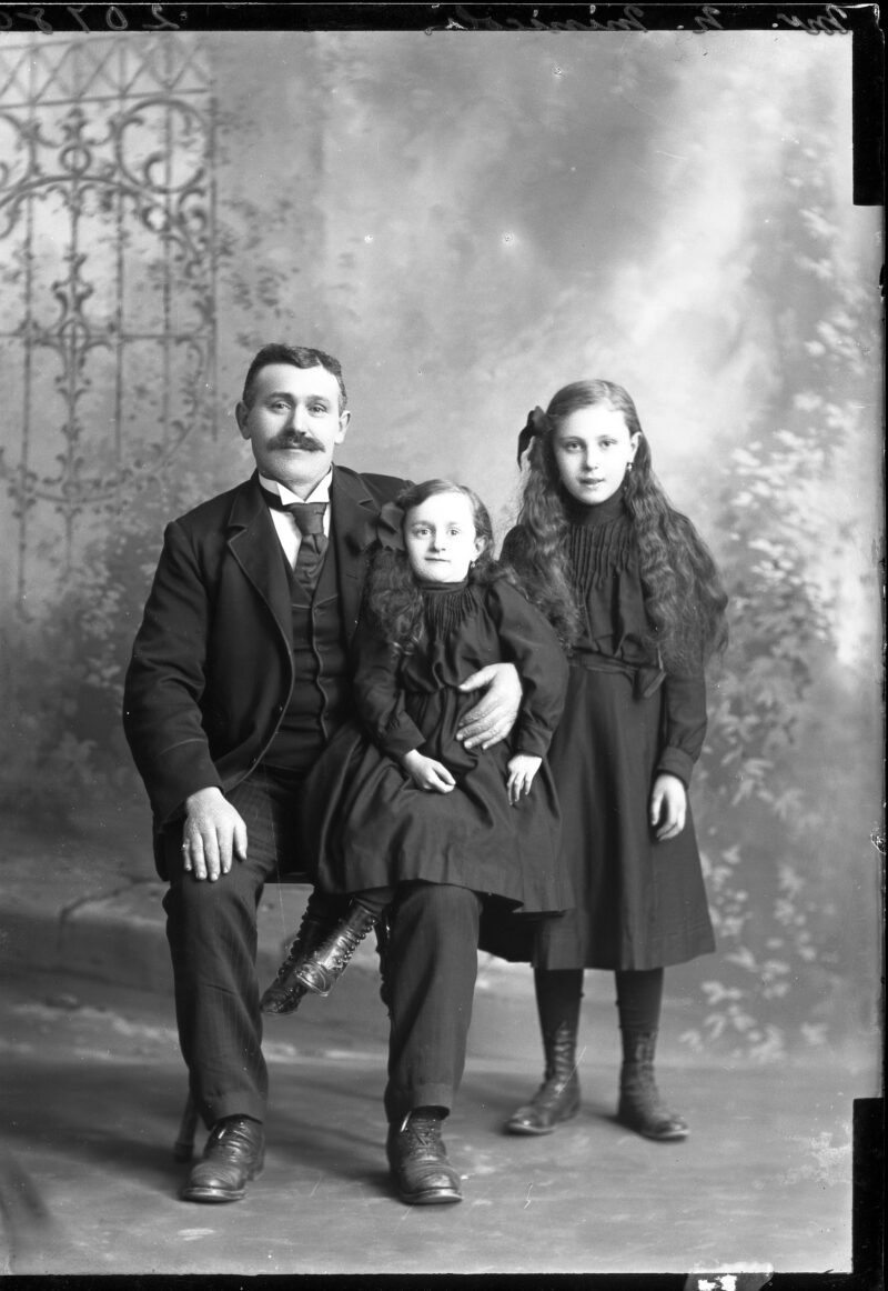 gallery – Minicola Family History